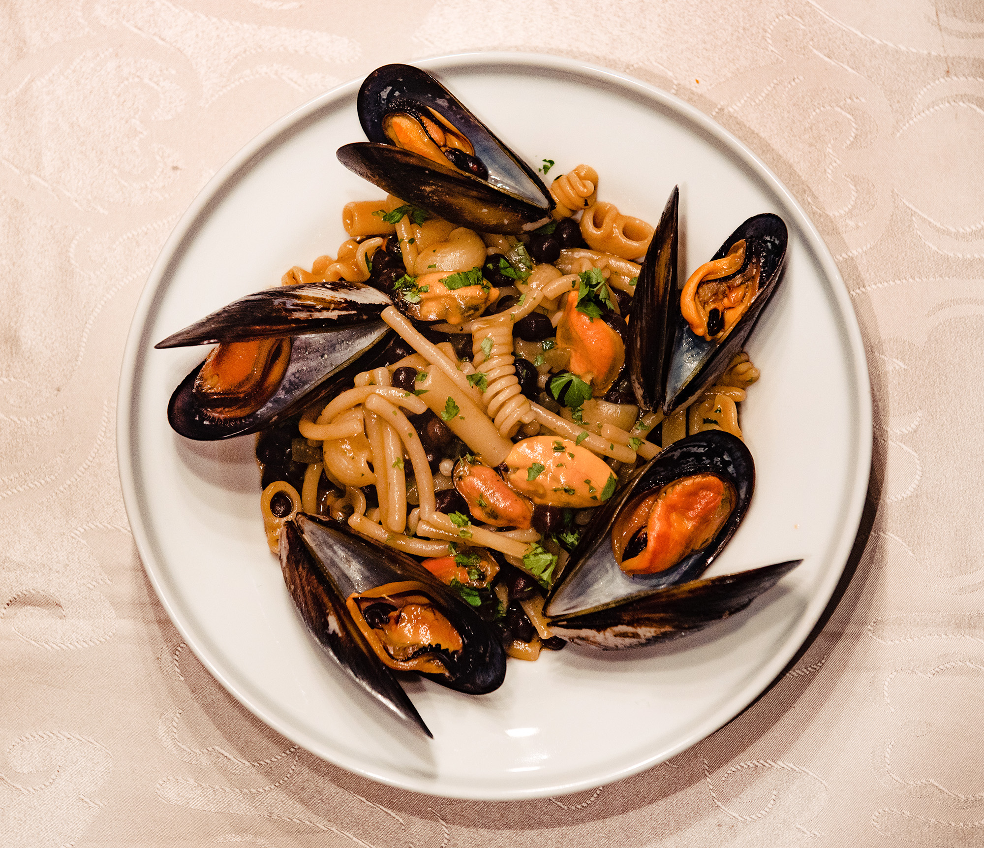 Pasta, Black Chickpeas and Mussels – Polenta & Baccalá