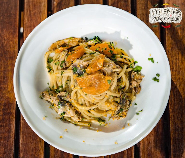 Pasta with Pilchards and Yellow Tomatoes – Spaghettoni con le Sarde e ...